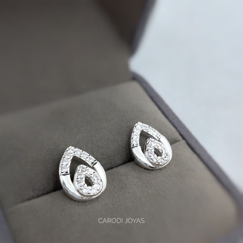 Aretes de Plata para mujer. Gota celestial - Carodi Joyas